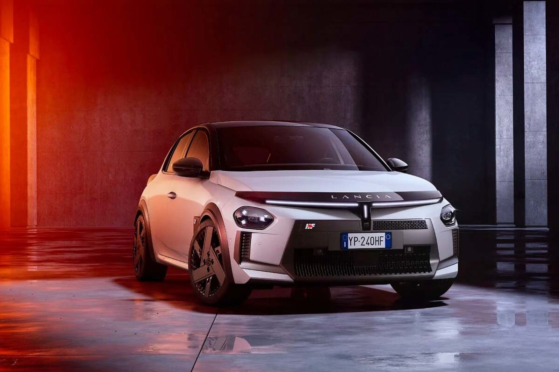 Lancia dévoile l'Ypsilon HF 240 ch et confirme en même temps son retour ...