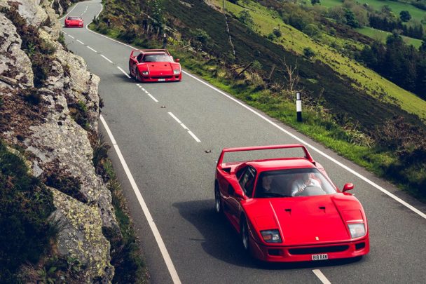 6 Ferrari F40s and a Ferrari Enzo: the video of a spectacular gathering ...