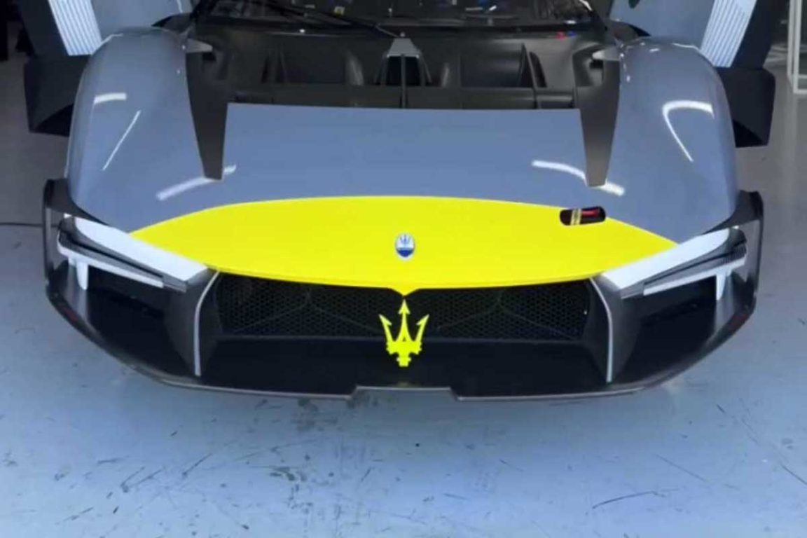 Maserati MCXtrema: all you need to know about the 62 examples of this ...