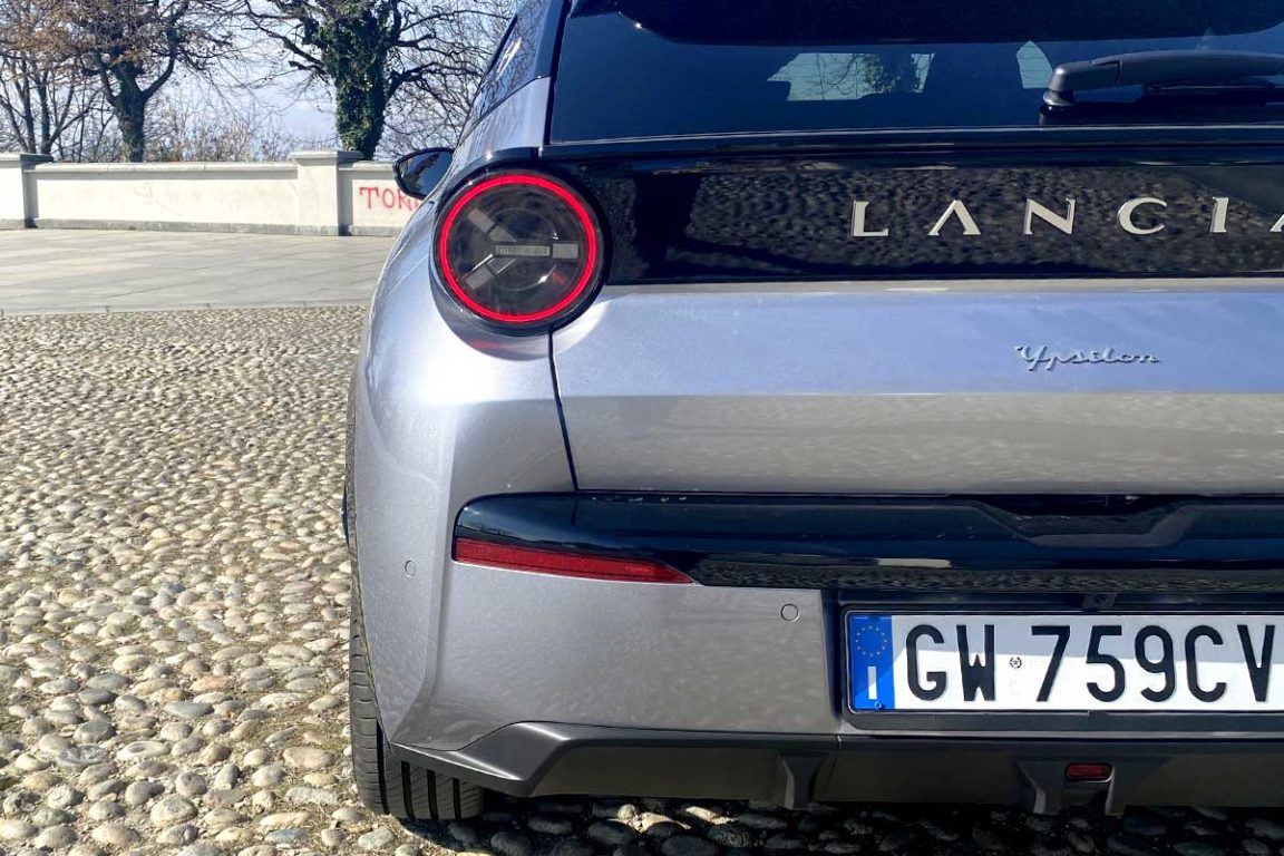 La Lancia Ypsilon HF pourrait être la surprise de 2025, et mettre une ...