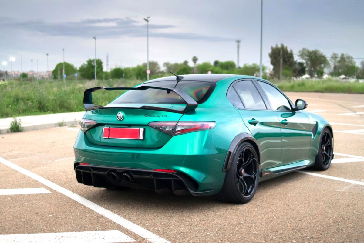 Rare Alfa Romeo Giulia GTAm for auction - ItalPassion