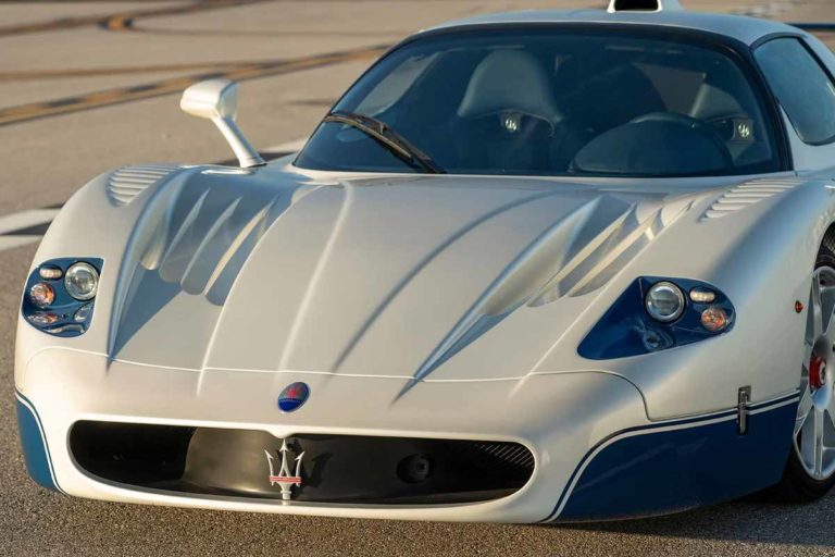 This legendary Maserati MC12, road legal, with Ferrari Enzo V12 engine ...