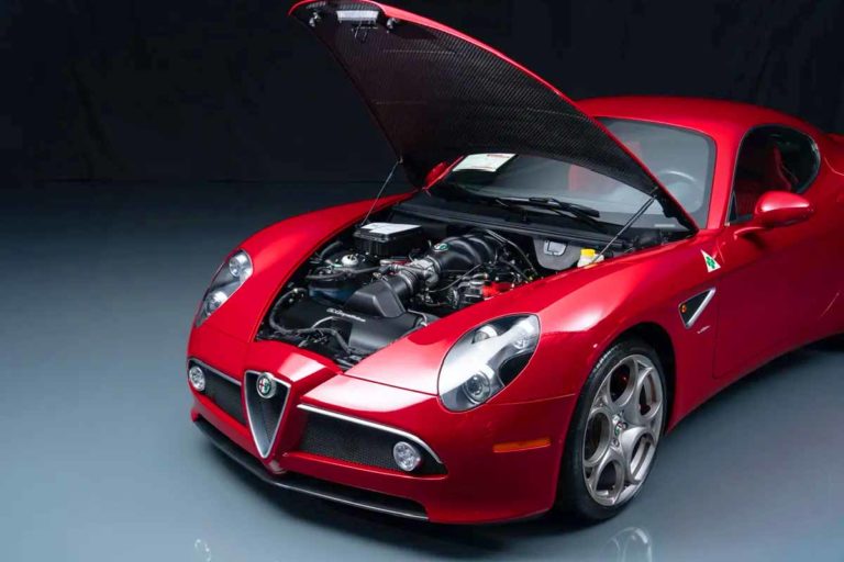 You can now buy two iconic Alfa Romeo 8C and 8C Spider (with Maserati ...