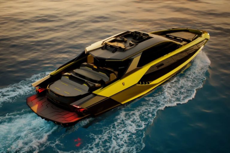 Lamborghini unveils its boat with 3 16-cylinder engines, total power ...