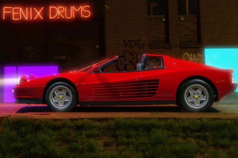 ¡Este carrocero crea el primer Ferrari Testarossa Targa del mundo ...