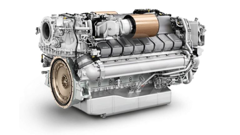 The first Lamborghini boat, with 16-cylinder engines and a total output ...