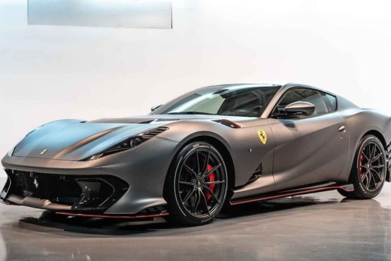 Carlos Sainz buys a 5th Ferrari for his collection: "It's better than ...