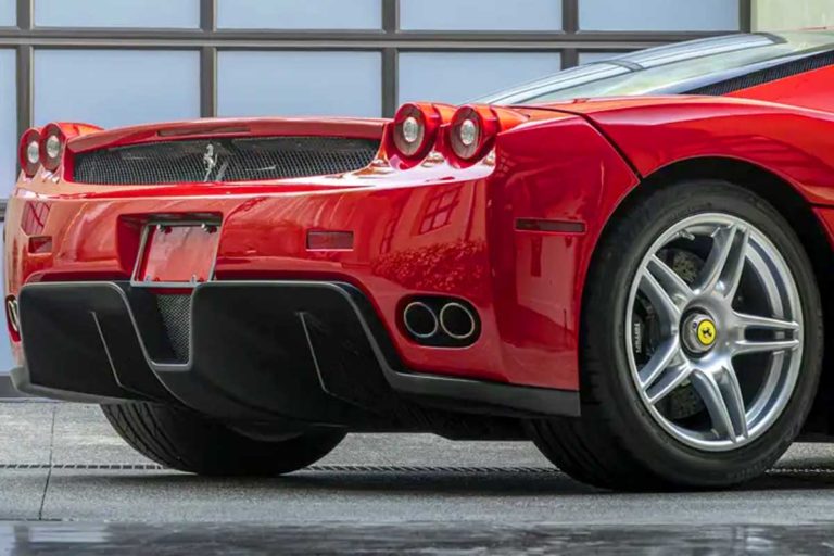 Quatre icônes : Ferrari F40, F50, Enzo et LaFerrari dans une même vente ...