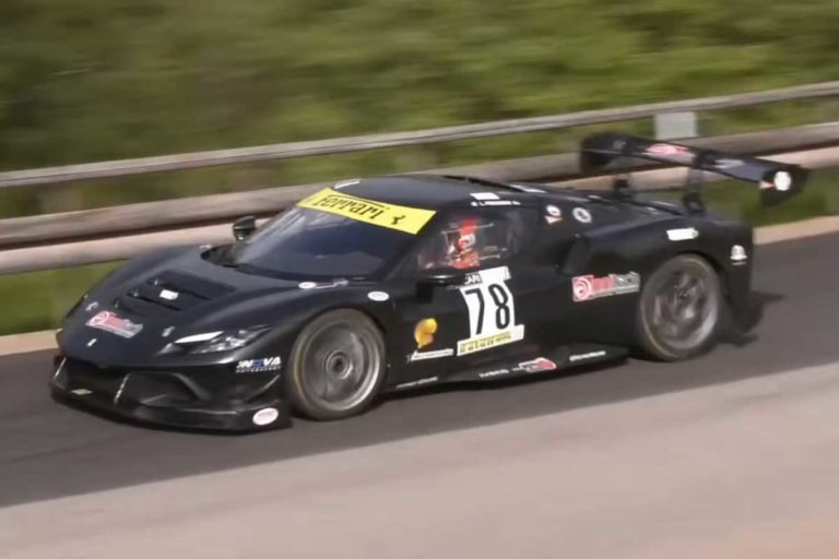 The Ferrari 296 Challenge is already racing uphill and winning! "An ...