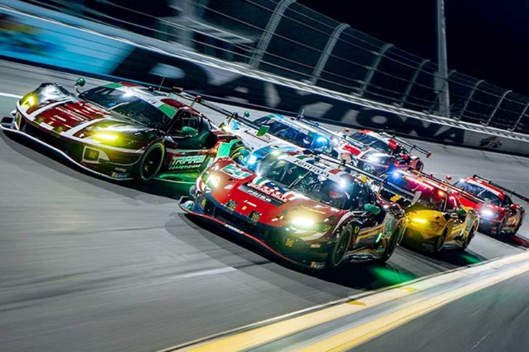 The Ferrari 296 Challenge is already racing uphill and winning! "An ...