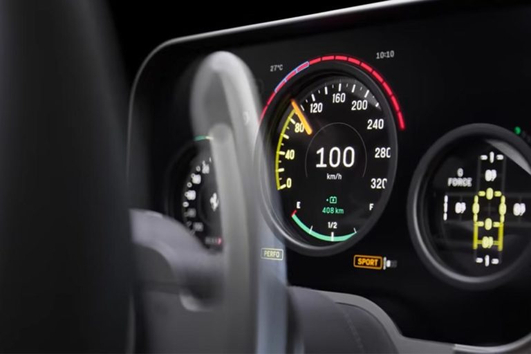 Bugatti, McLaren en Pagani werden zonder problemen aan hem verkocht ...